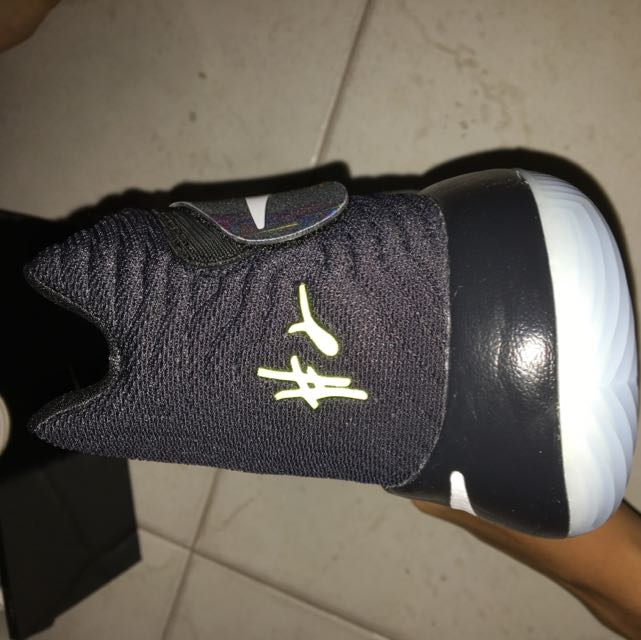 Authentic Kyrie 2( With Box), Women's Fashion, Footwear, Sneakers on ...