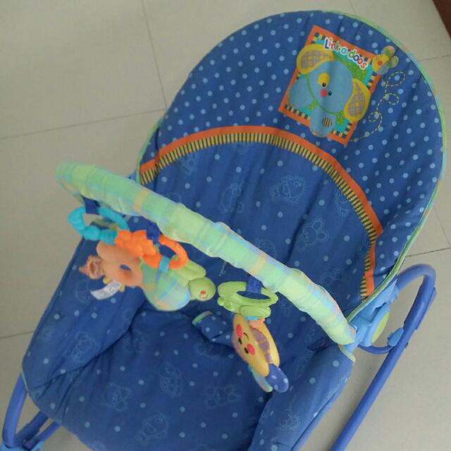 2nd Hand Baby Rocking Chair, Babies & Kids, Infant Playtime on Carousell
