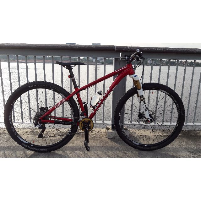 Niner EMD 9 29er MTB , Car Accessories on Carousell