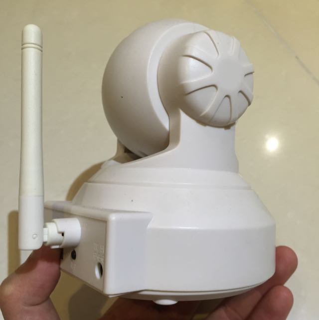 Aztech WIPC403 Wireless-N IP camera, TV & Home Appliances, TV ...