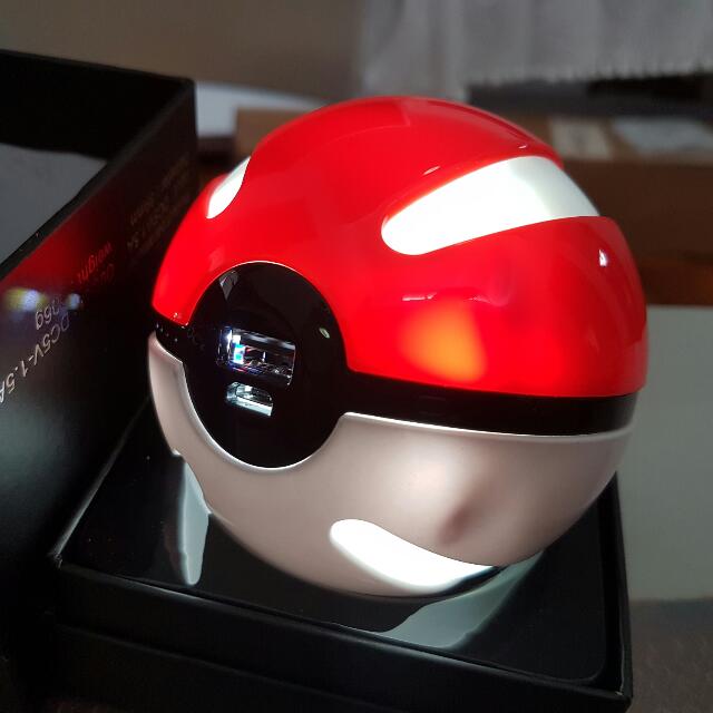 *INSTOCK* GEN 1 POKEBALL POWERBANK, Mobile Phones & Gadgets, Other ...