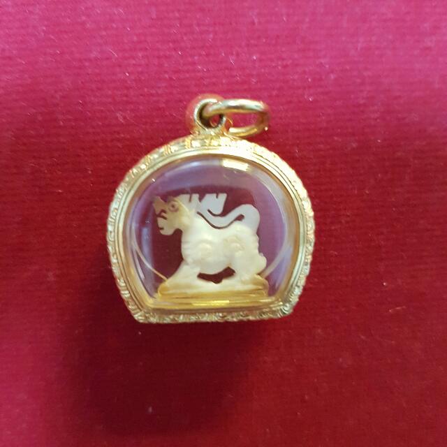 LP Mui Ivory Singha With Real Thai Gold Casing, Vintage & Collectibles ...