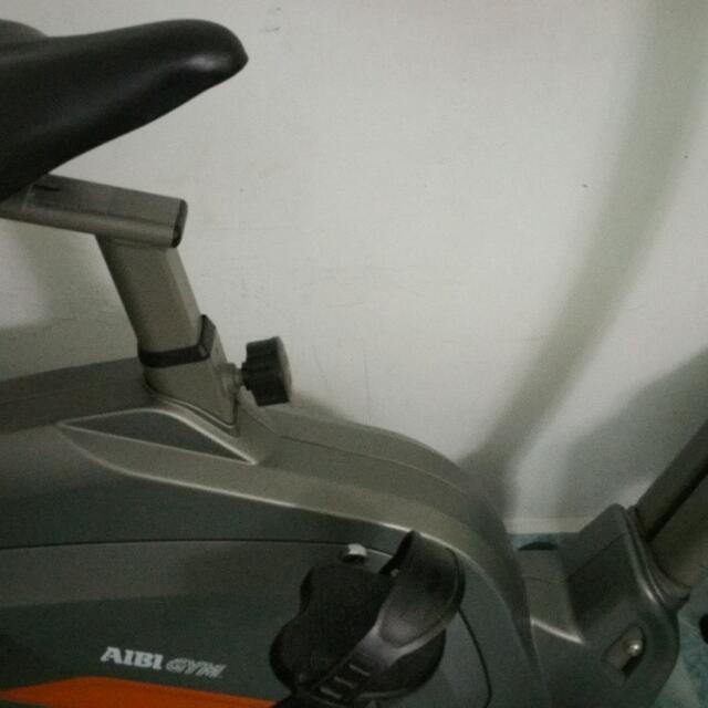 AIBI B800 Stationary Cycle, Sports Equipment, Exercise & Fitness ...
