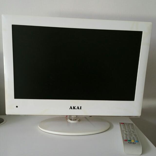 AKAI Computer Monitor with Remote Control (19 Inch), Computers & Tech ...