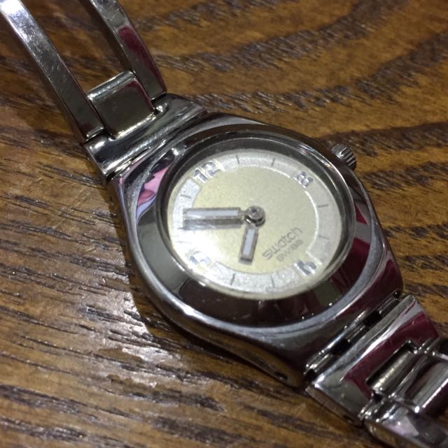 SWATCH silver watch, Men's Fashion, Watches on Carousell