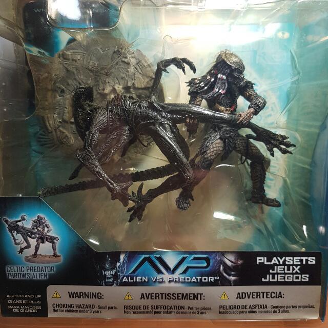 Set Of 4 McFarlane ALIENS Vs PREDATOR PLAYSETS Jeux/Juegos, Hobbies ...
