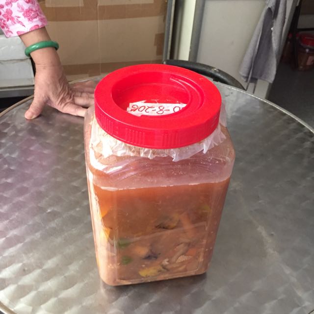 Homemade Concentrated Eco Enzyme / Garbage Enzyme / Global Warming ...