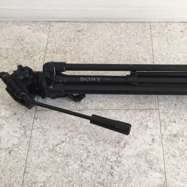 Tripod - Sony VCT-R640, Photography, Photography Accessories, Tripods ...