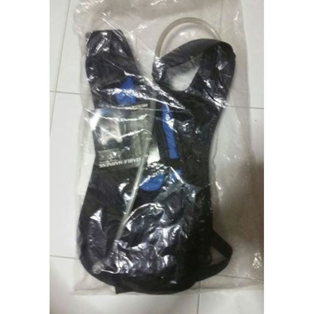 Shimano Unzen U2 2L Hydration Pack / Backpack!, Sports Equipment ...
