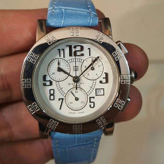 Givenchy on Carousell