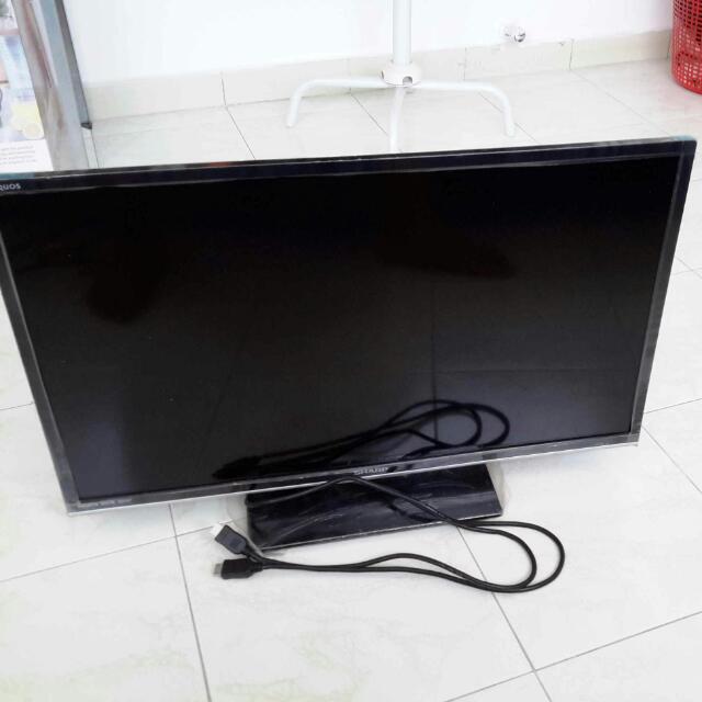 SHARP Aquos 29" LCD TV, TV & Home Appliances, TV & Entertainment, TV on Carousell