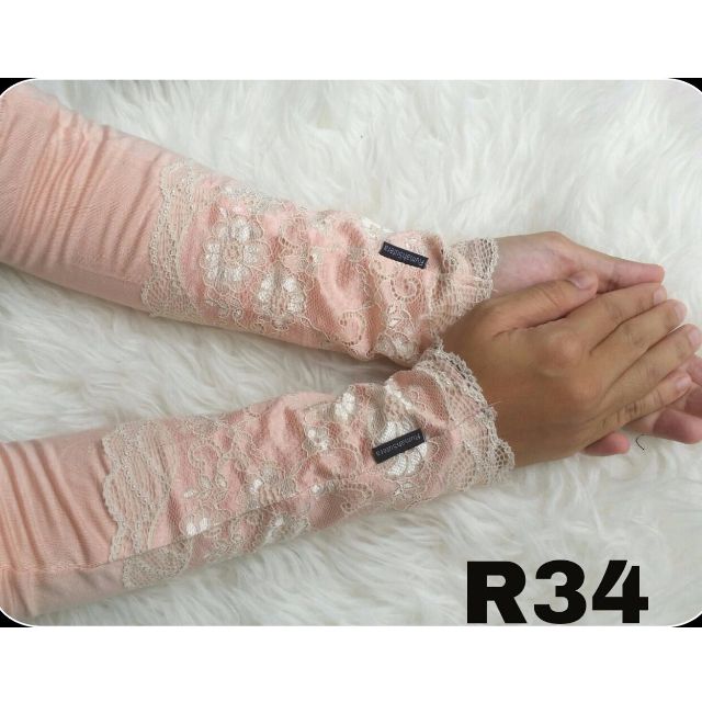 Handsocks, Women's Fashion, Muslimah Fashion, Hijabs on Carousell
