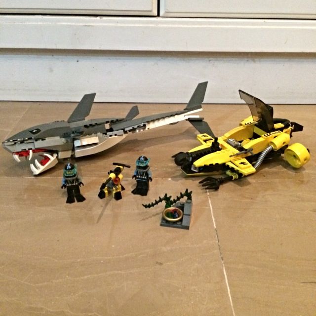 LEGO Aqua Raiders Tiger Shark Attack #7773, Hobbies & Toys, Toys ...