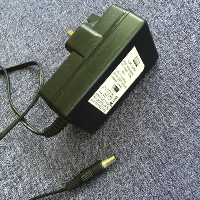 Oto Ac/dc Adapter, Electronics, Others on Carousell