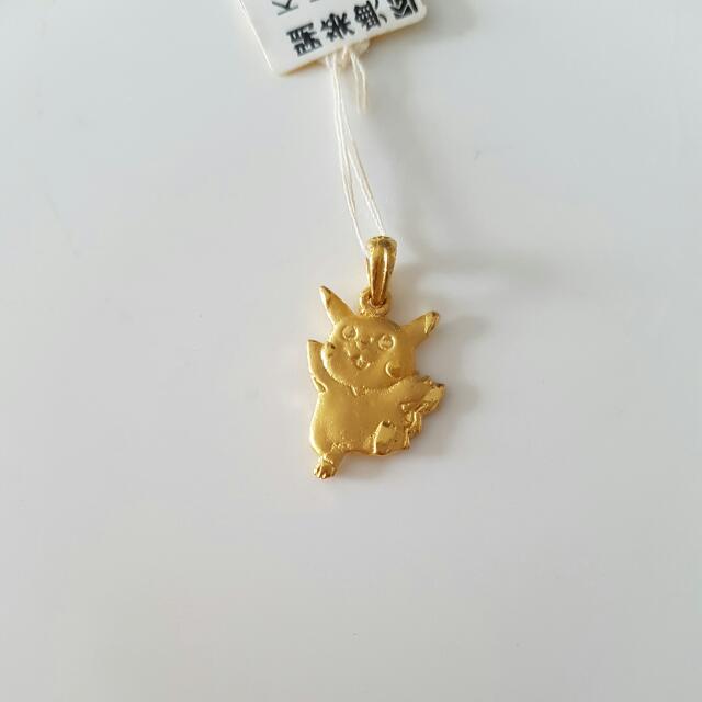 Pikachu Pokemon GOLD pendant, Women's Fashion, Jewelry & Organisers ...