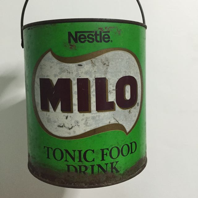 Vintage Milo Tin, Vintage & Collectibles, Vintage Collectibles on Carousell