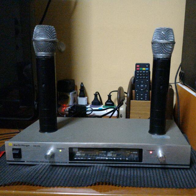Martin RANGER WM200 Professional Wireless Microphone system., Audio ...