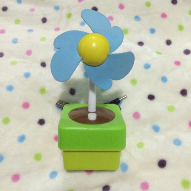 USB Flower Fan, Furniture & Home Living, Lighting & Fans, Fans on Carousell