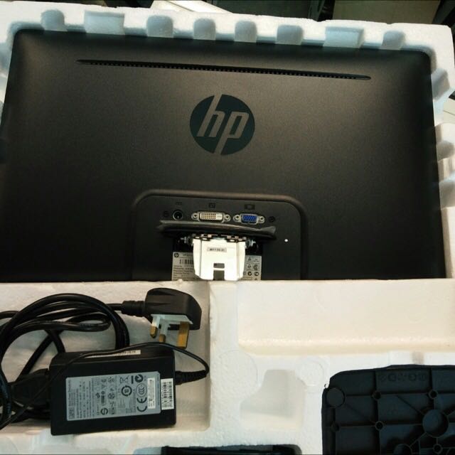 HP 2011x 20 Inch LED monitor (4 Sets available, Computers & Tech, Parts ...