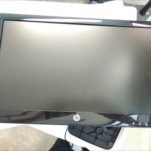 HP 2011x 20 Inch LED monitor (4 Sets available, Computers & Tech, Parts ...