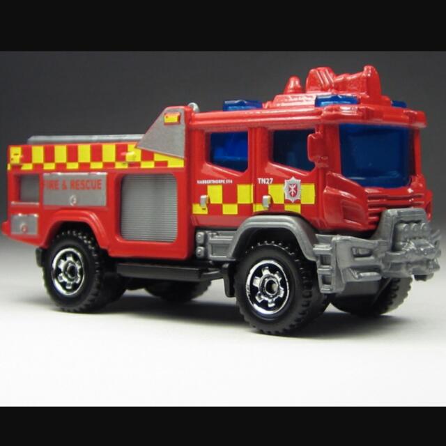 Matchbox blaze blitzer With Blue Translucent Windows & Back Ladder ...