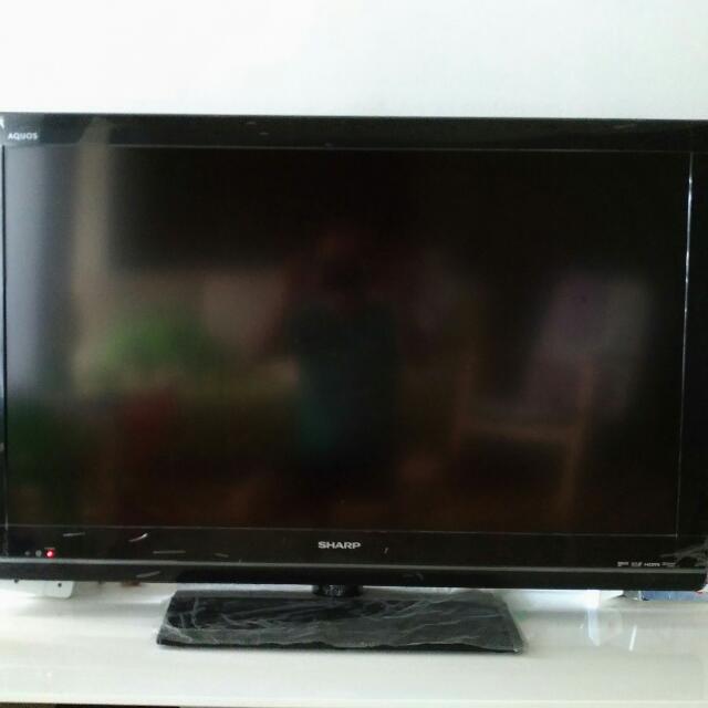 Sharp Aquos 40" LED TV, TV & Home Appliances, TV & Entertainment, TV on Carousell