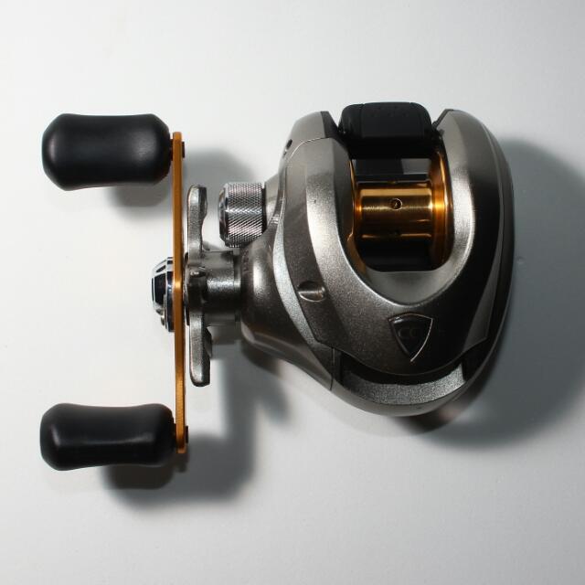 Shimano Coriolis 100GA Baitcaster, Sports Equipment, Fishing on Carousell