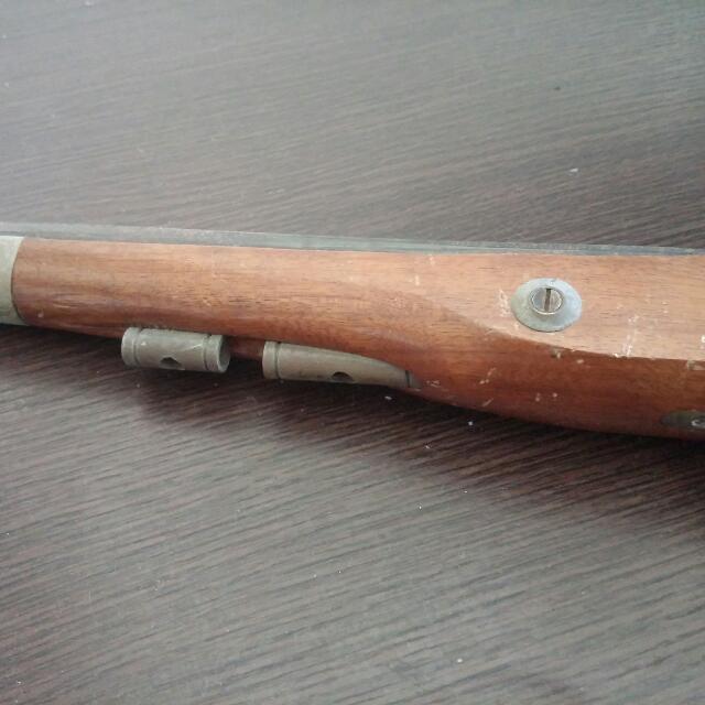 COLLECTORS MUSKET. Spanish Musket pistol. 45 cal, sealed barrel ...