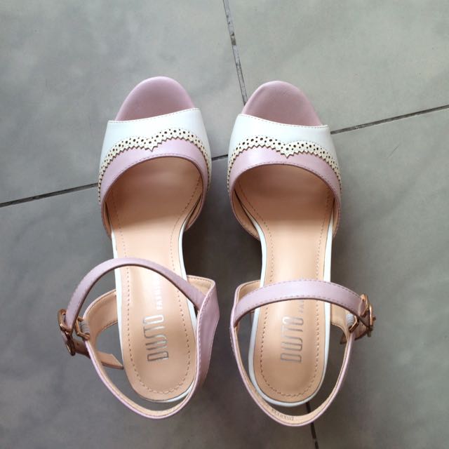 Dusto Heels, Women's Fashion, Footwear, Heels on Carousell