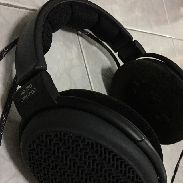 Sennheiser HD580, Audio, Headphones & Headsets on Carousell