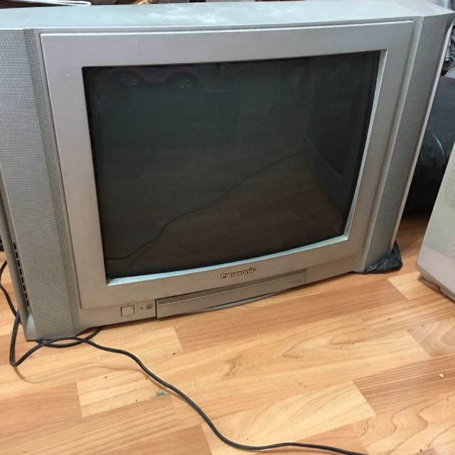 Toshiba 21 Inch Tv, TV & Home Appliances, TV & Entertainment, TV on ...