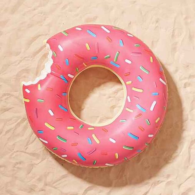 Giant Frosted Donut Pool Float, Women's Fashion, Watches & Accessories ...