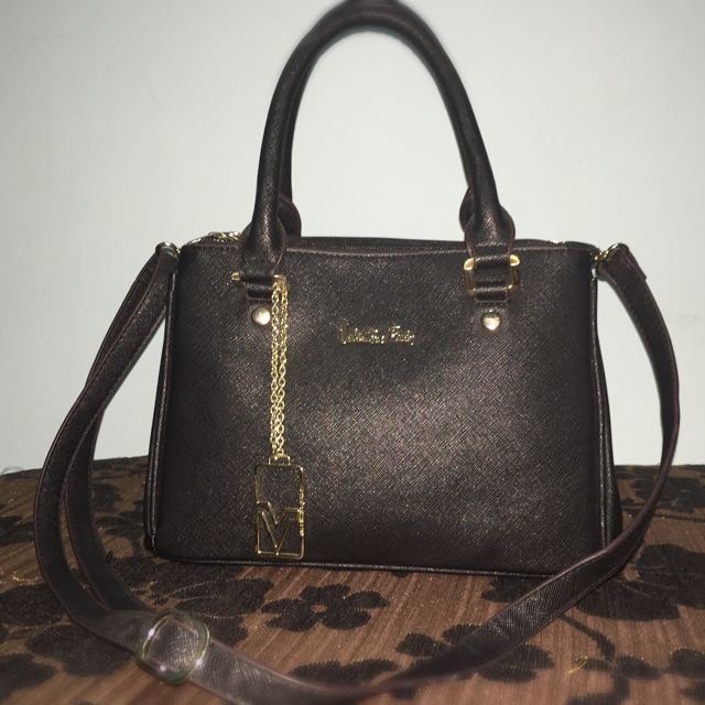 Valentino Rudy Handbag, Women's Fashion, Bags & Wallets, Purses ...