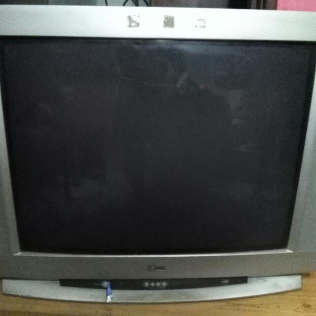 Old Tv LG , TV & Home Appliances, TV & Entertainment, TV on Carousell