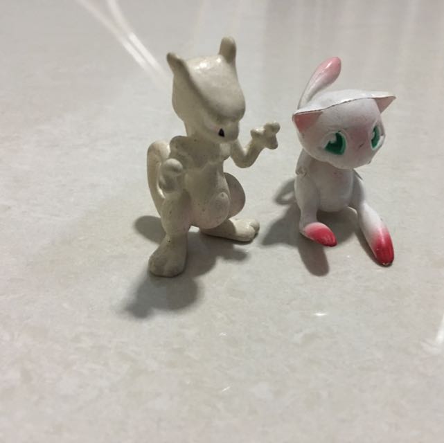 1st Gen Pokemon Figurines! (mew & Mewtwo), Hobbies & Toys, Toys & Games ...