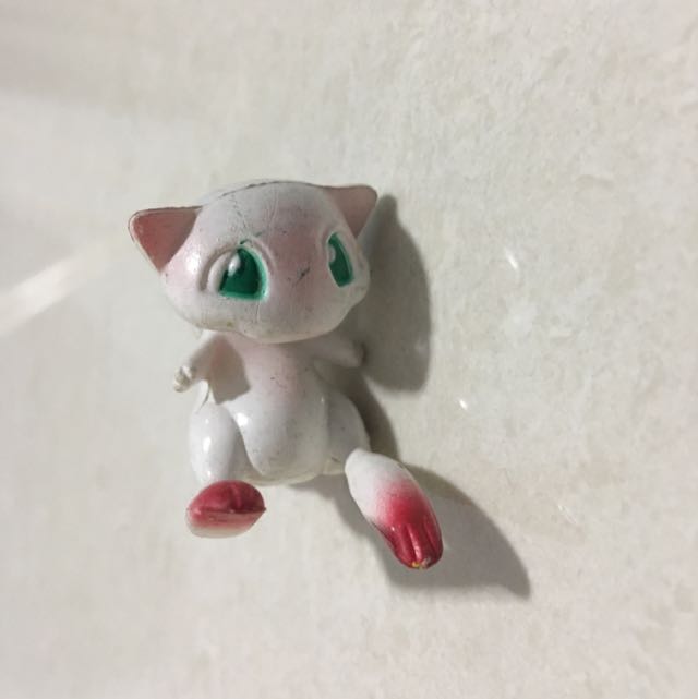 1st Gen Pokemon Figurines! (mew & Mewtwo), Hobbies & Toys, Toys & Games ...