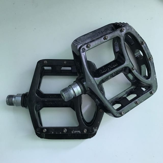 Wellgo Magnesium Pedals, Sports Equipment, Bicycles & Parts, Bicycles ...