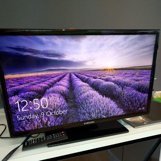 (Reserved) Samsung TV 26" UA26EH4000, TV & Home Appliances, TV ...