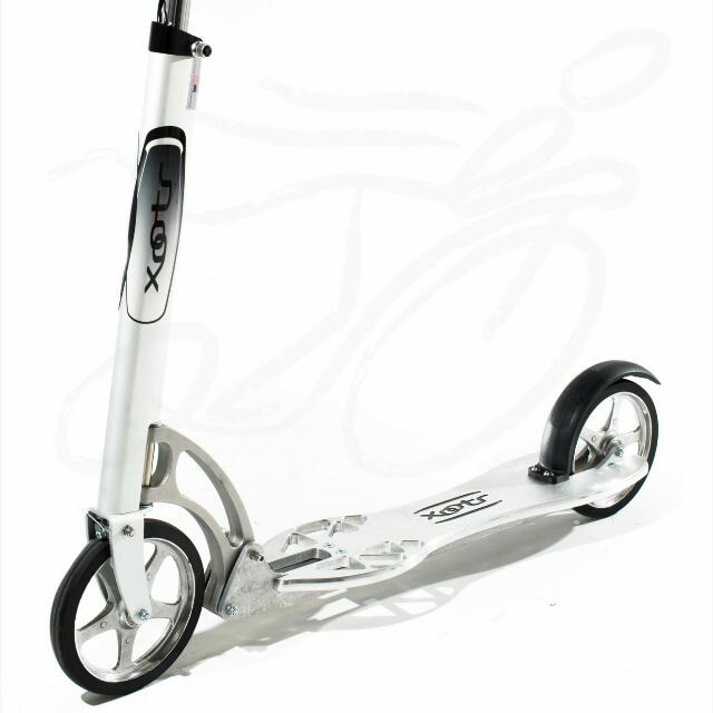 Xootr Venus Premium Kick Scooter, Sports Equipment, PMDs, E-Scooters ...