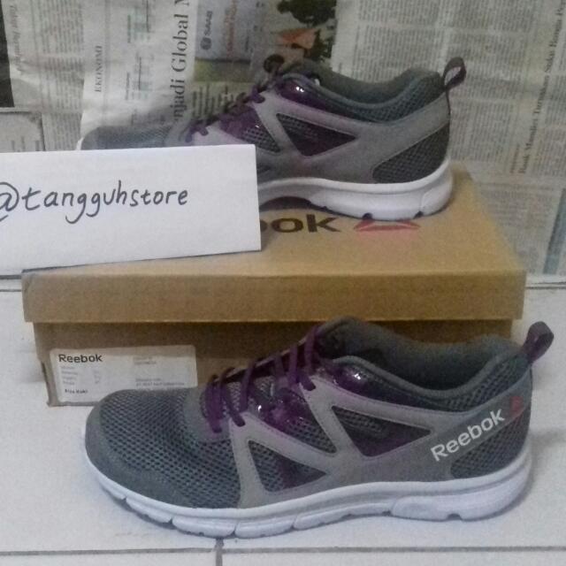 Reebok Crossfit Run Grey, Fesyen Pria, Sepatu di Carousell