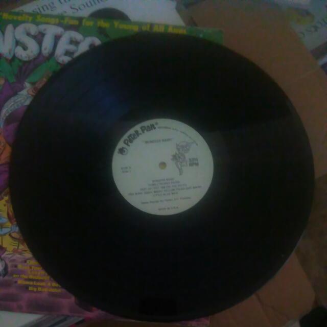 Monster Mash LP (Peter Pan), Hobbies & Toys, Memorabilia & Collectibles ...