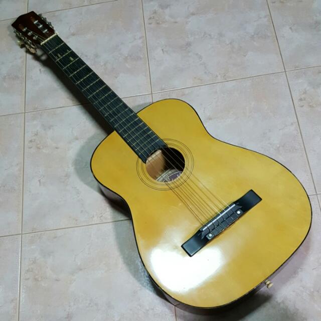Reserved Tomodachi Classical Guitar Professional Series Hobbies