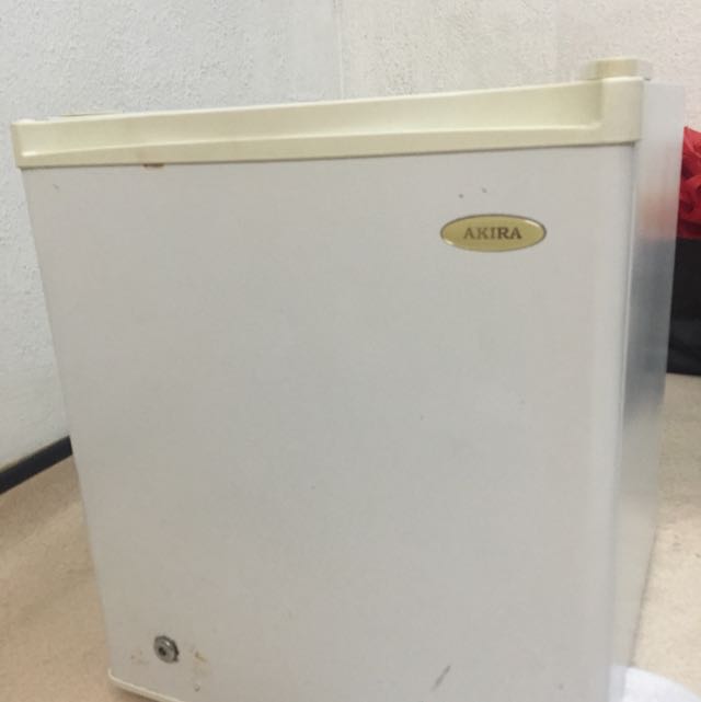 Akira Bar/small Fridge, TV & Home Appliances, Kitchen Appliances ...
