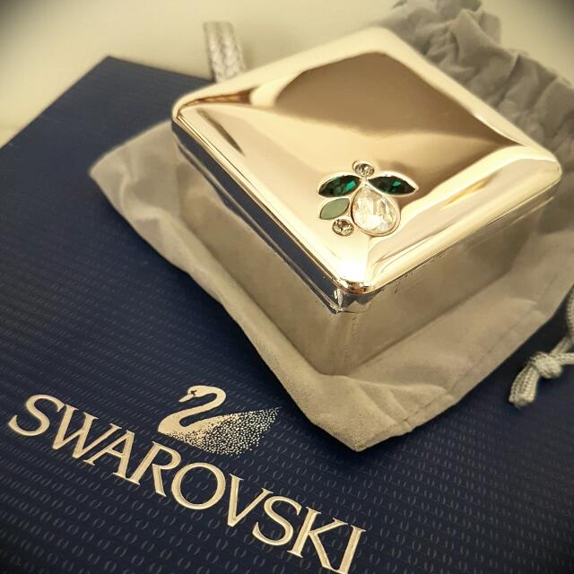 SWAROVSKI JEWELRY BOX, Women's Fashion, Jewelry & Organisers, Accessory ...