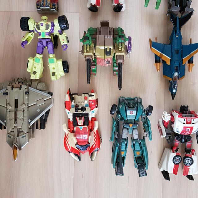 Transformers, Hobbies & Toys, Toys & Games on Carousell