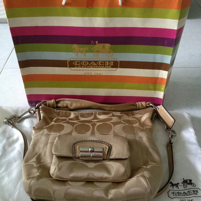 Coach Sliding & Shoulder Bag, Women's Fashion, Bags & Wallets, Shoulder ...