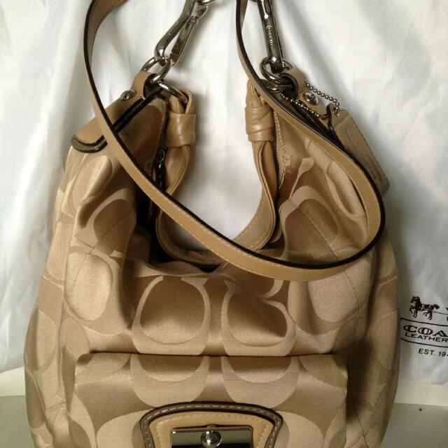 Coach Sliding & Shoulder Bag, Women's Fashion, Bags & Wallets, Shoulder ...