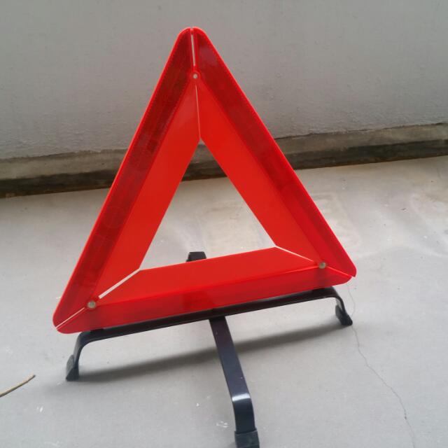 Triangle break down sign, Car Accessories, Accessories on Carousell
