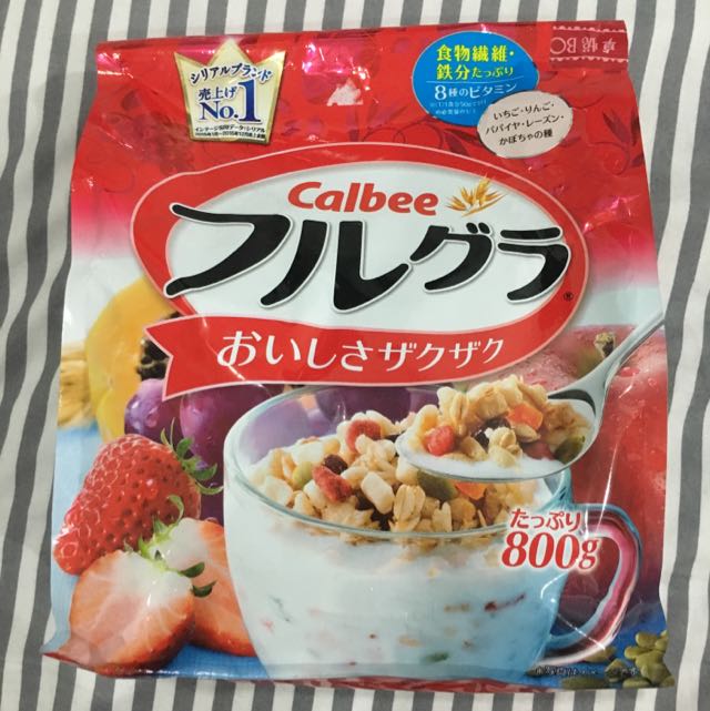 CALBEE CEREAL (800g), Food & Drinks, Packaged & Instant Food on Carousell