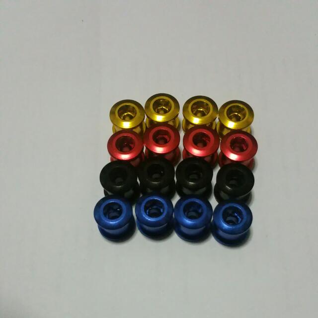 Chain Ring Bolt, Sports Equipment, Bicycles & Parts, Bicycles on Carousell